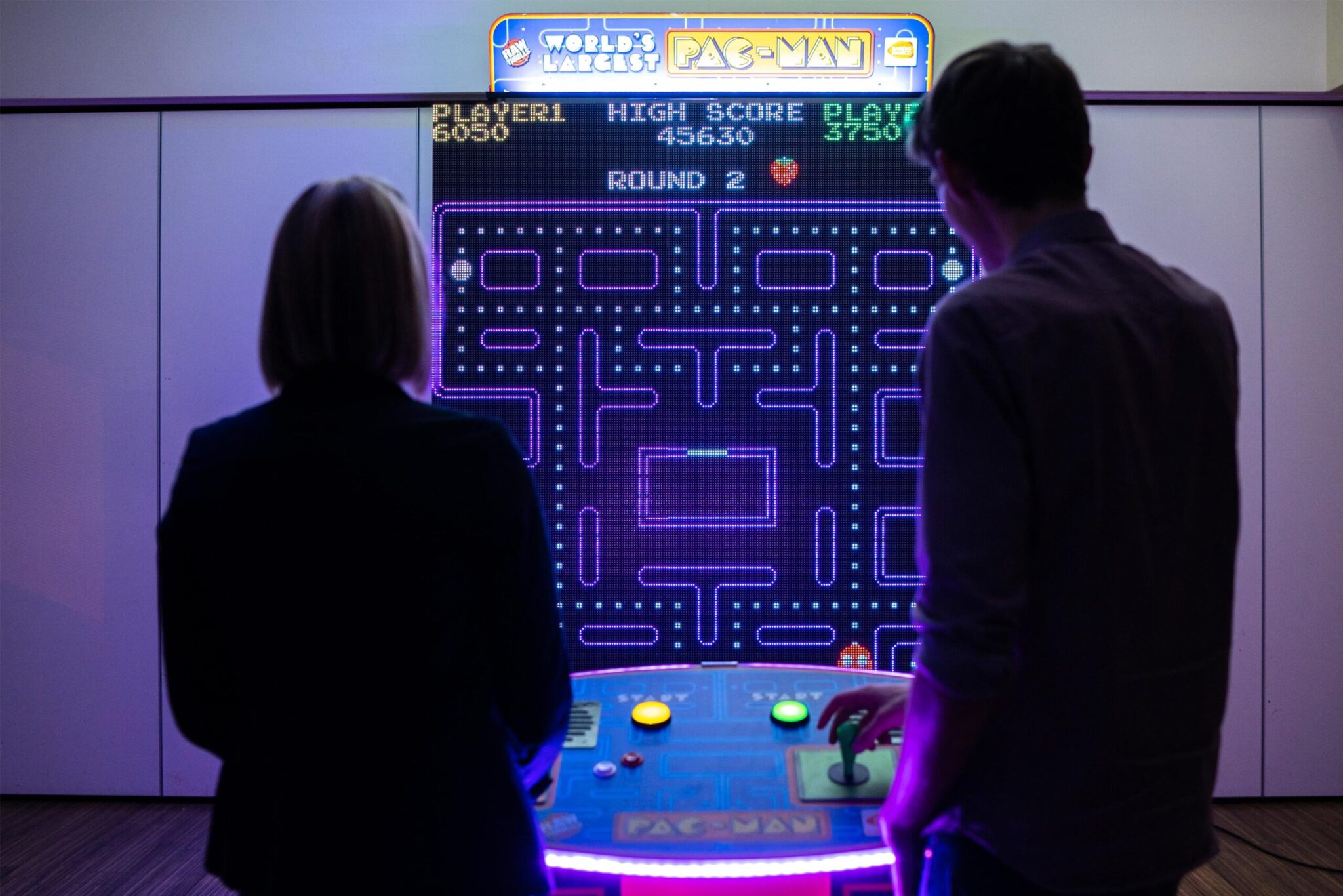 World’s Largest PAC-MAN | Clownfish Events